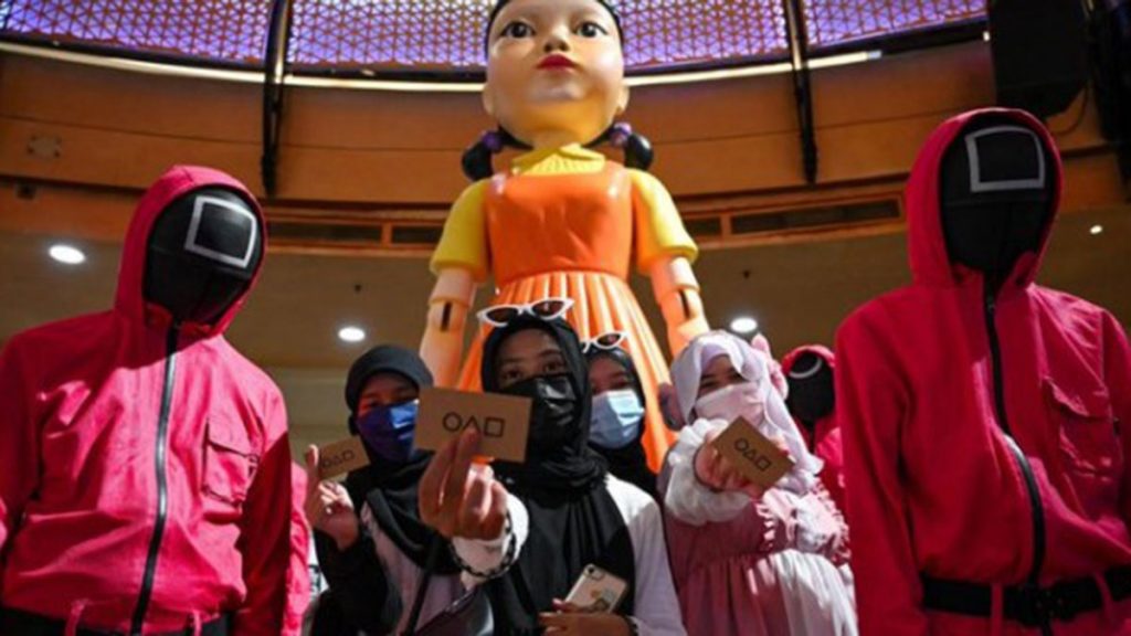 ПАДНА КРИПТОВАЛУТАТА НА „SQUID GAME“ Измамниците направиле над 3 ...