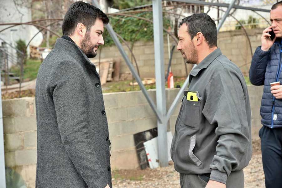 ГРАДЕЖНИЦИТЕ ОД ШТИП НА ПОПРАВЕН ИСПИТ Градоначалникот Јорданов не ...