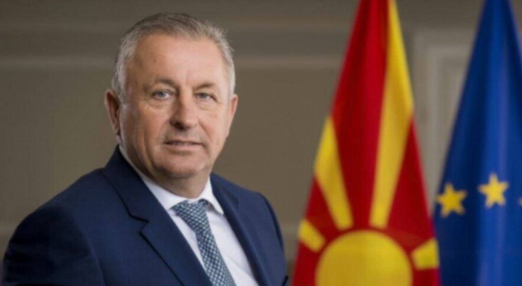 (ФОТО) НЕМА ВИЗА ЗА КОНТРОВЕРЗНИОТ ГРАДОНАЧАЛНИК Рамиз Мерко и неговото ...