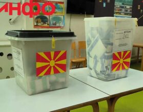 ЗОШТО МИЦКОСКИ НЕ СЕ ПОЈАВИ НА БИЗНИС-ФОРУМОТ ВО СКОПЈЕ? Владата ...